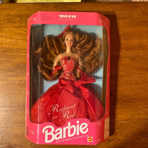 Mattel | Toys | Vintage Nrfb Radiant In Red Barbie Toys R Us Special ...